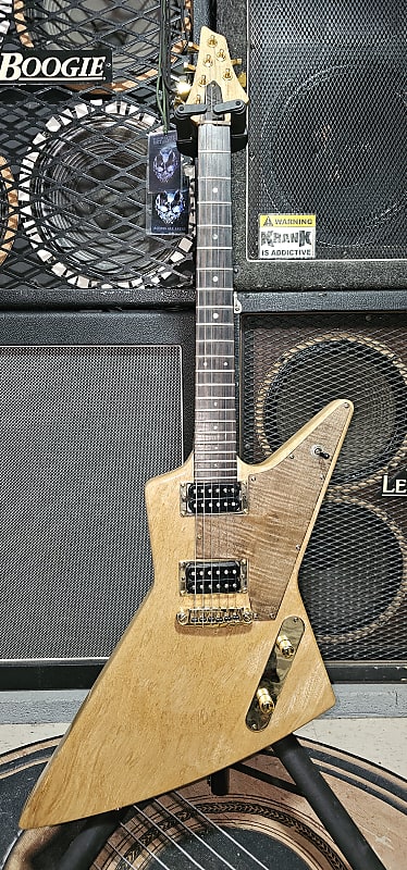 JW Van Korina Explorer 2018 | Reverb