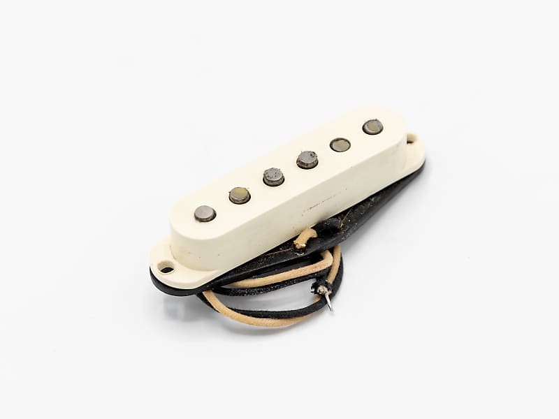 Seymour Duncan SSL-1 Black Bobbin Staggered Pole Bridge | Reverb