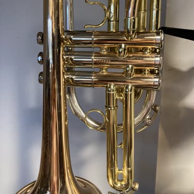 Getzen 800DLX Eterna “Deluxe” Bb Cornet | Reverb