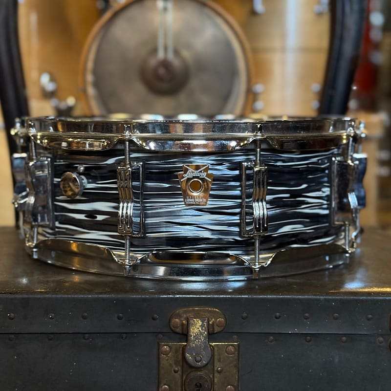 USED 1990's Ludwig 5.5x14 Monroe Badge Classic Snare Drum | Reverb UK