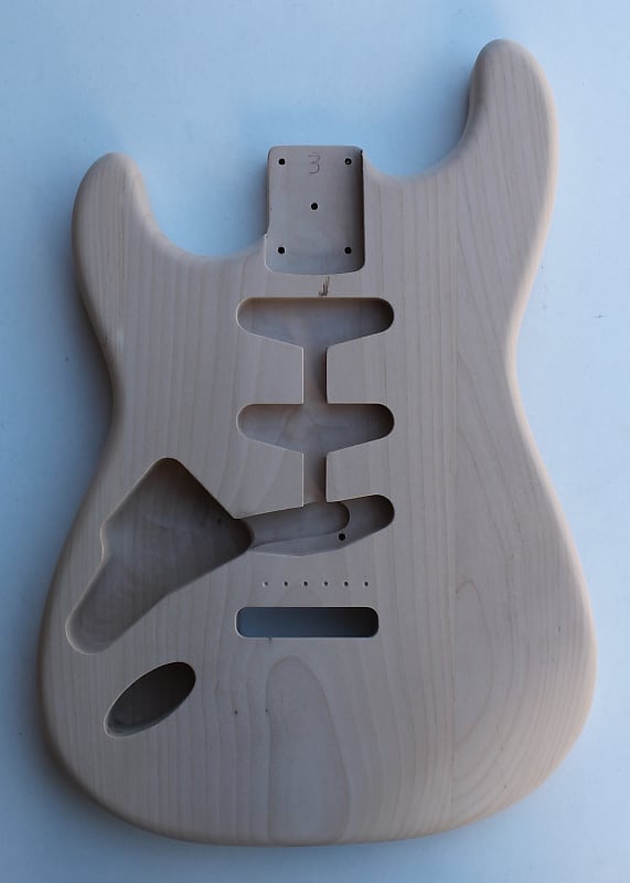 AMERICAN MADE STRAT CLASSIC STYLE BODY - LEFT HANDED - ALDER | Reverb
