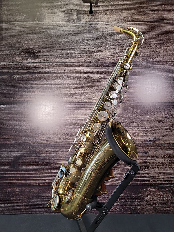 Bundy BUNDY I SELMER ALTO SAXOPHONE OUTFIT Alto Saxophone | Reverb