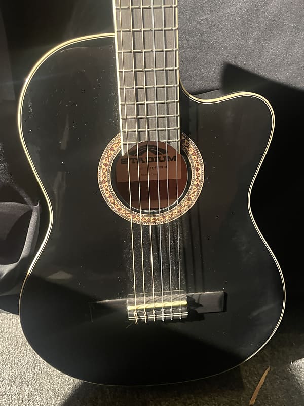 Stadium Classical Electric Nylon String Guitar | Reverb