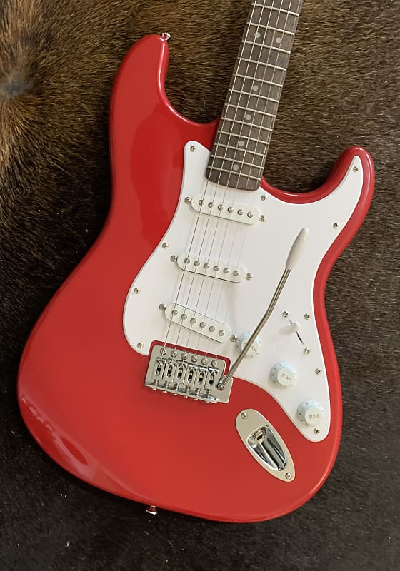 Fender Squier Stratocaster Red | Reverb