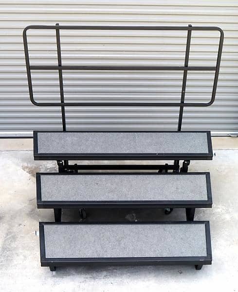 Wenger Signature 3 Step Choral Choir Stage Riser w/ Backrail | Reverb