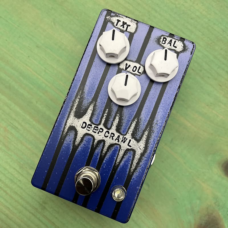 Footloose Effects Deepcrawl (modded Ampeg Scrambler fuzz) | Reverb