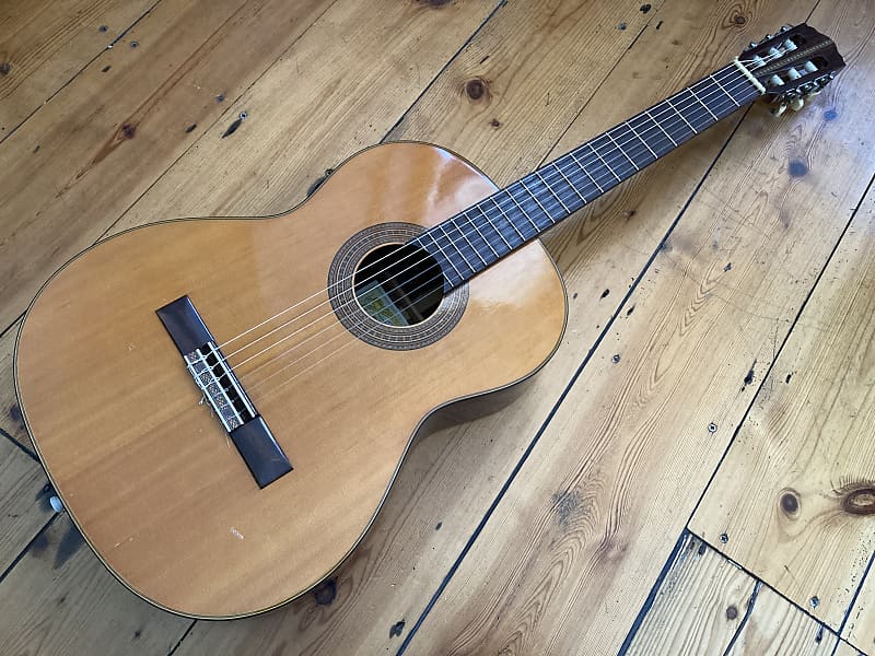 Vintage Suzuki Model No 34 Classical Guitar Made in Japan | Reverb