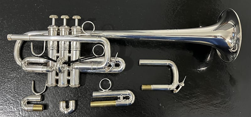 Bach Stradivarius Eb D Long Bell Trumpet 239 189 1982 - | Reverb