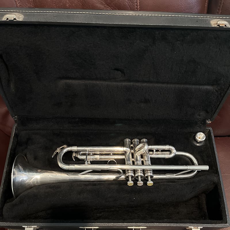 King Tempo 600 Bb Trumpet SN 40-338561 (silver plated) | Reverb