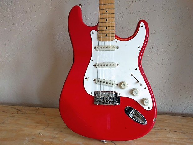 Squier By Fender Stratocaster Bullet Series (used) | Reverb