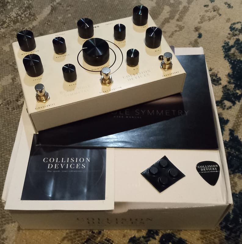 Collision Devices Black Hole Symmetry 2021 - Limited White | Reverb