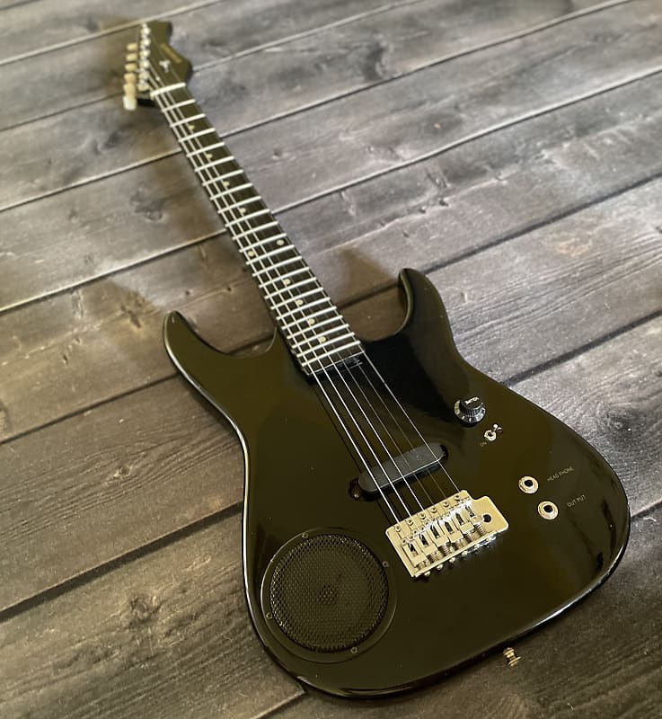 1980s Synsonic Terminator Black w/ Built-In Speaker | Reverb UK