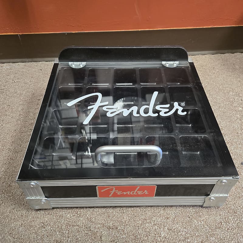 Fender Pick display, OFFICIAL 2007 - Acrylic And metal | Reverb
