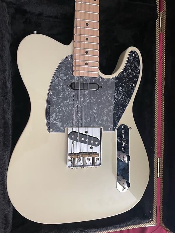 Custom Telecaster Cream w/ Black Pearl Pickguard and Hard | Reverb