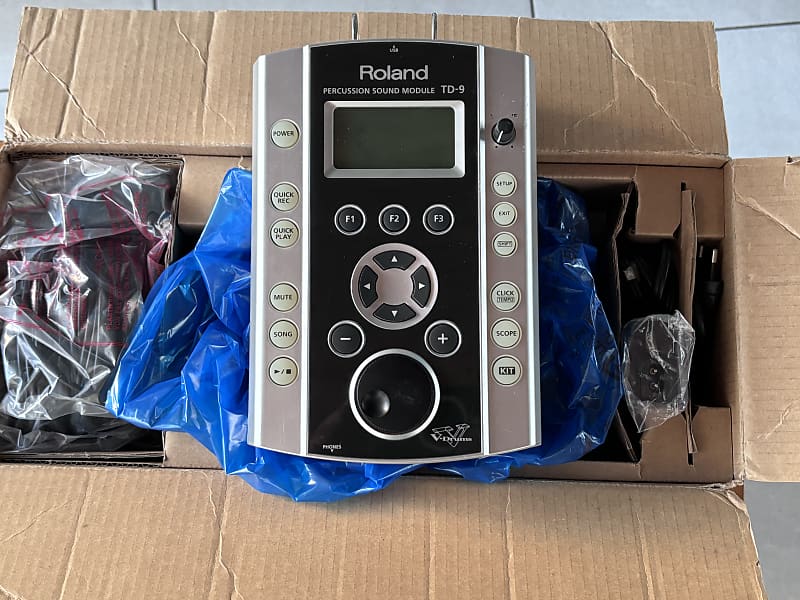Roland TD-9 Drum Sound Module 2008 - 2011 - Silver / | Reverb France