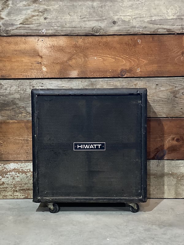 Hiwatt 4x12 cab 1975 | Reverb