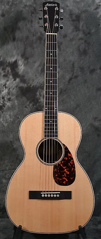 Larrivee P-04 Parlor Custom Shop Wild Grain Rosewood w Deluxe | Reverb