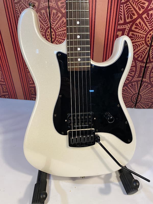 Charvel Model 1 Charvel Jackson Electric Guitar (Used) | Reverb