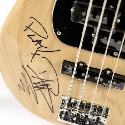 Fender P-Bass Elite Signed by Dave Grohl | Reverb