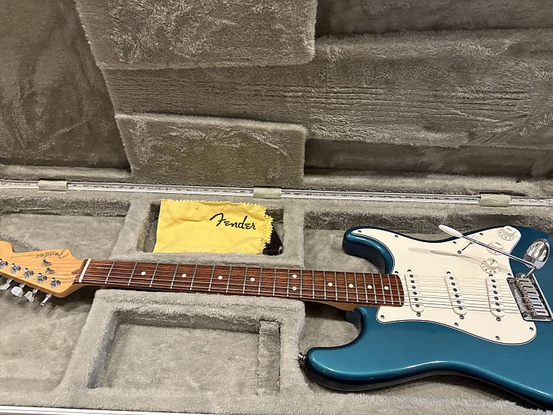 Fender American Standard Stratocaster with Rosewood Fretboard | Reverb