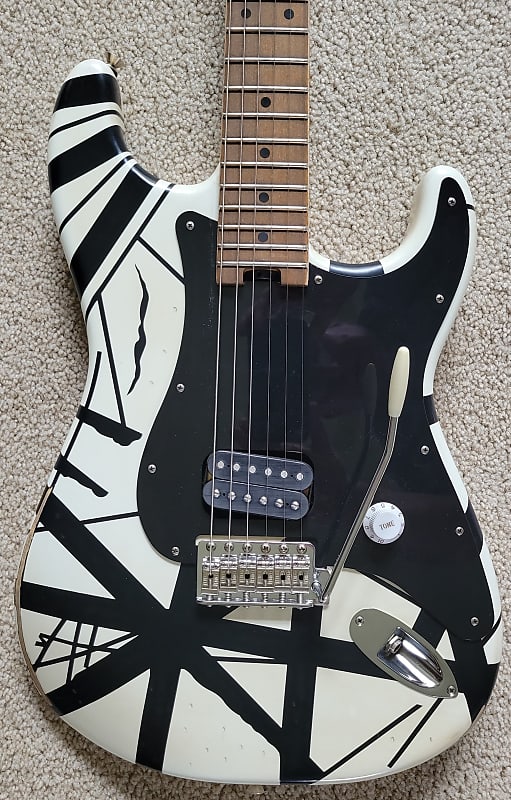 EVH Striped Series '78 Eruption Relic Electric Guitar, EVH | Reverb