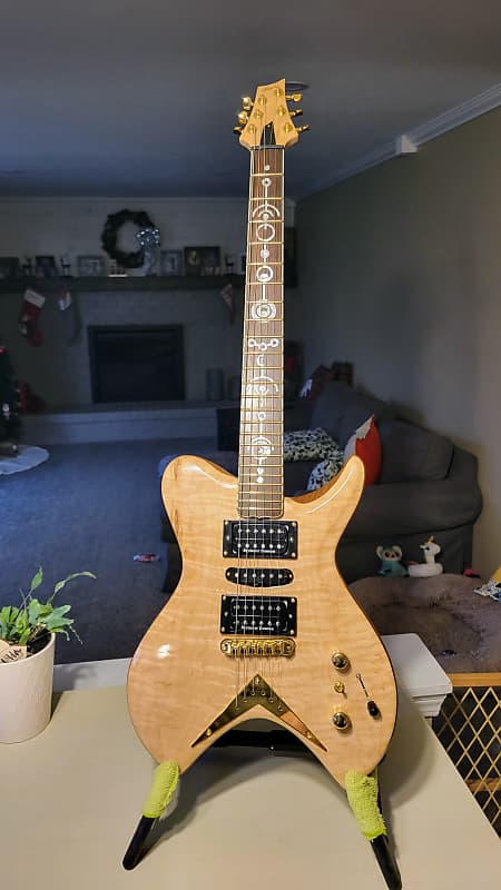 Phiga Christa w/HSC, EVO Gold Frets, SD Pickups | Reverb