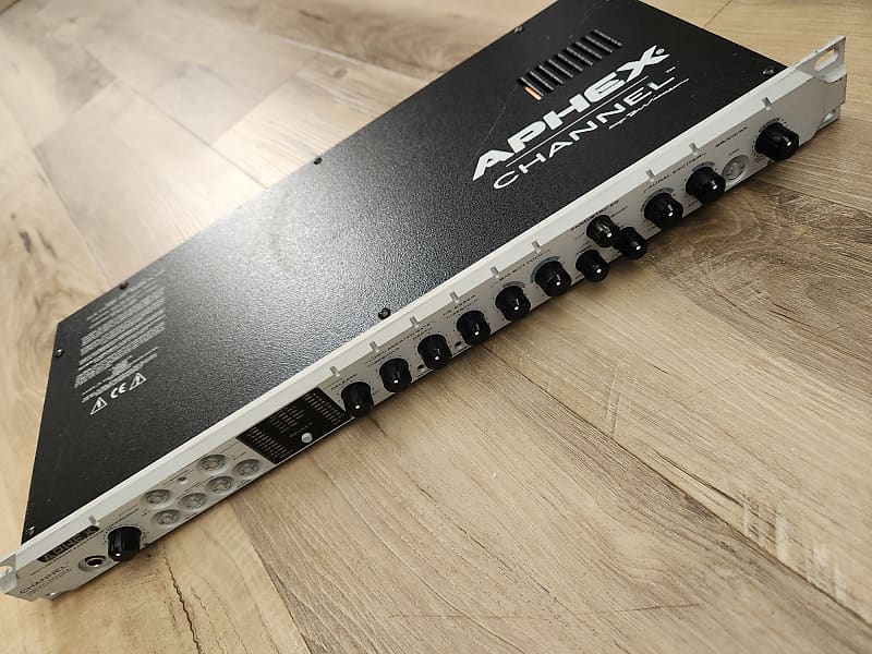 Aphex Channel, Mic Pre, DI/Instrument In, EQ, Compressor, | Reverb