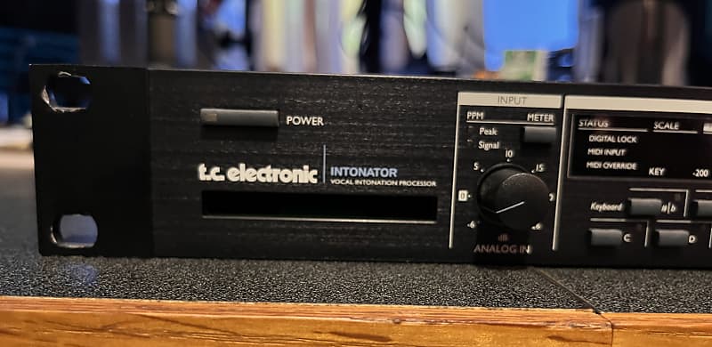 TC Electronic Intonator - Pitch Correction Rack Unit | Reverb