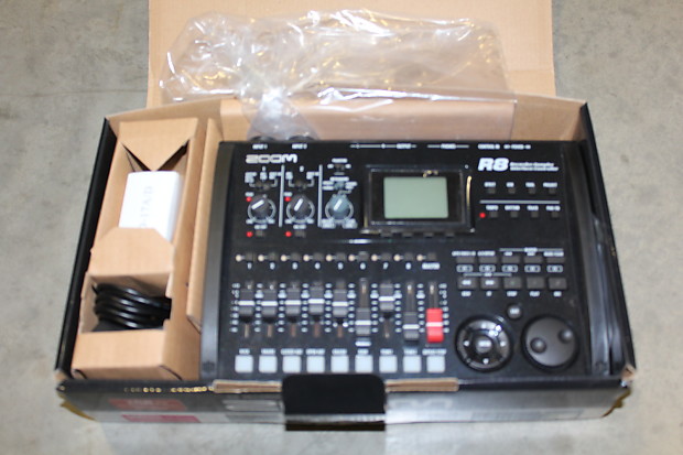 Zoom R8 Digital Multitrack Recorder 8-Track | Reverb