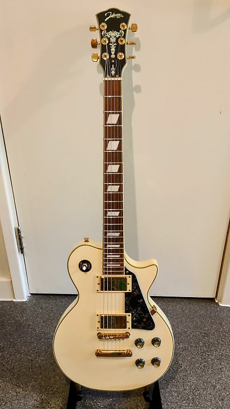 Johnson Solara - Les Paul style guitar with Johnson EMG | Reverb UK