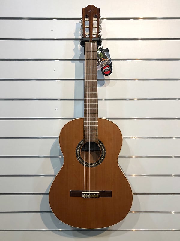 Cuenca 10 Solid Cedar Top Classical Guitar **Price Drop - | Reverb