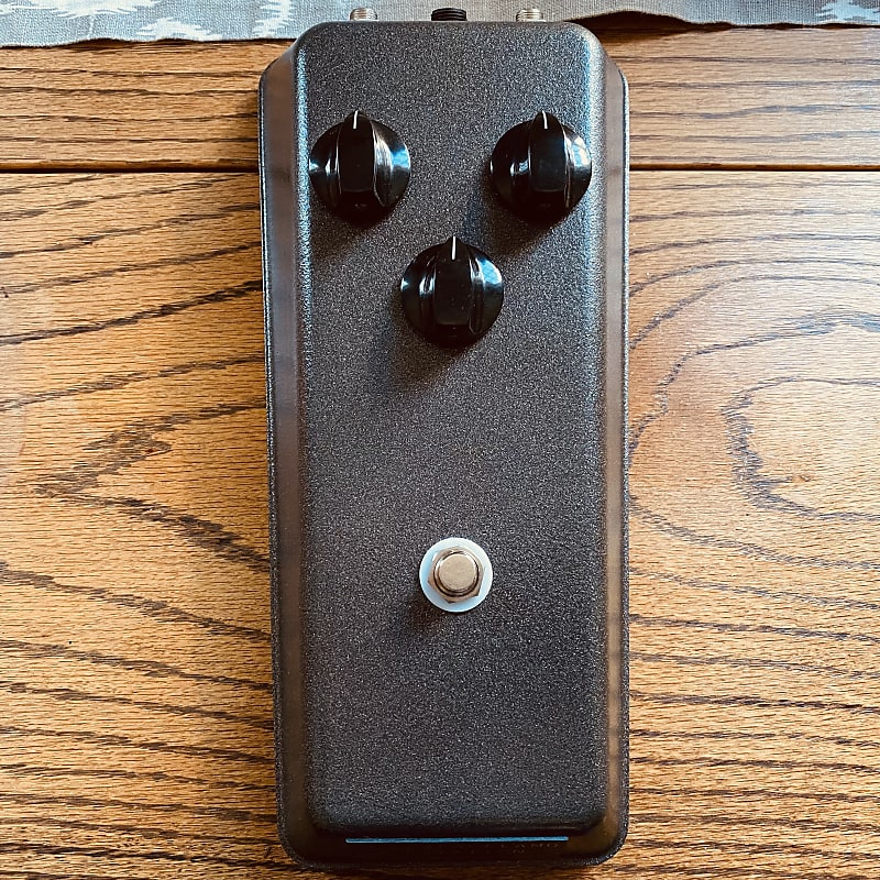 SPACELAND STATION FX PedalPCB Titiania 2 hand-wired fuzz 2020 | Reverb