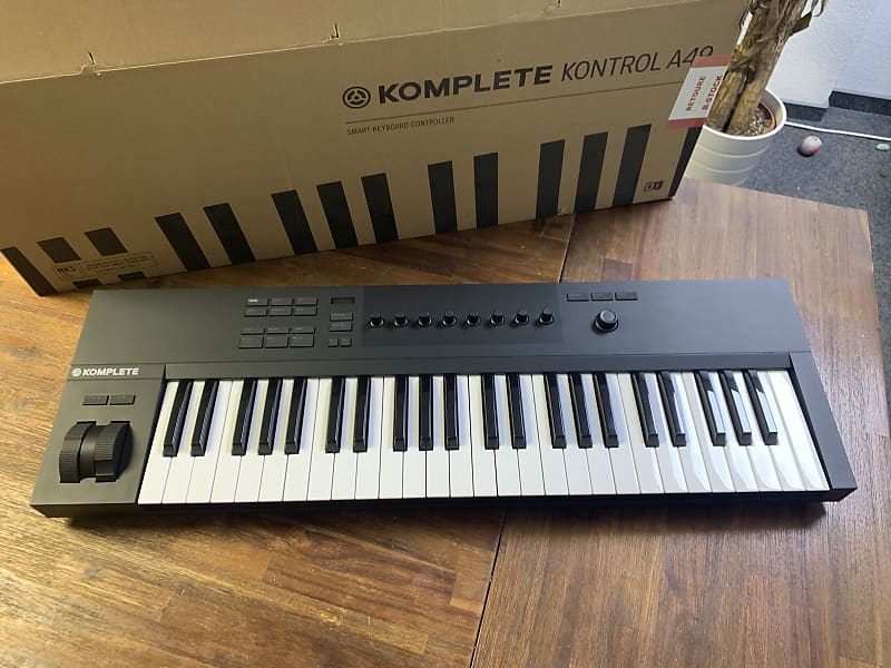 Native Instruments Komplete Kontrol A49 2018 - Present - | Reverb