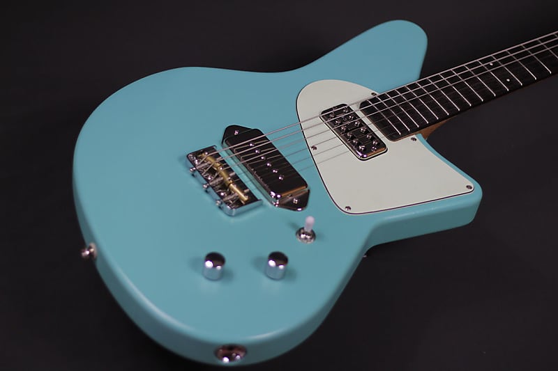 Reani Guitars Bellagio 2022 Daphne Blue | Reverb