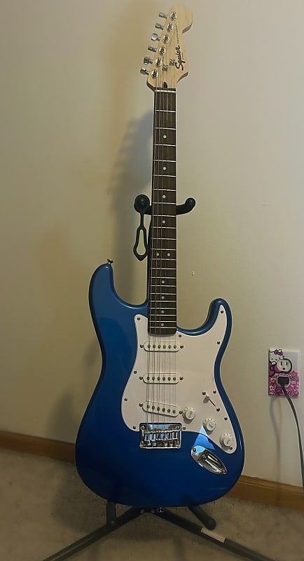 Fender Standard Stratocaster 2021 | Reverb