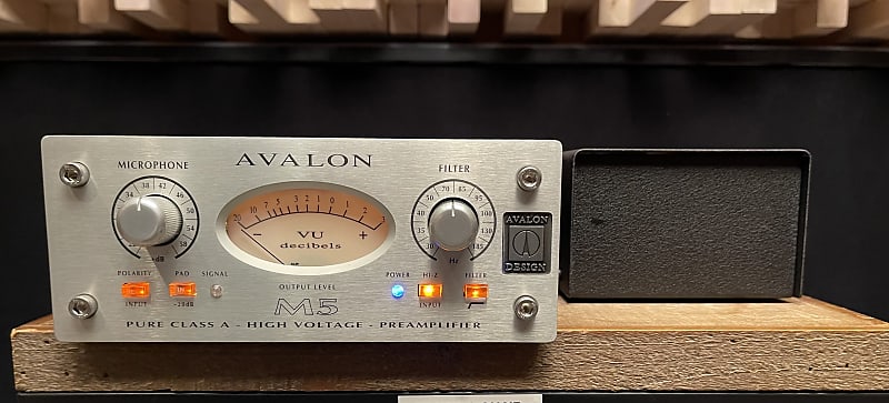 Avalon M5 Class A Microphone Preamp. Great Shape. US Seller! | Reverb