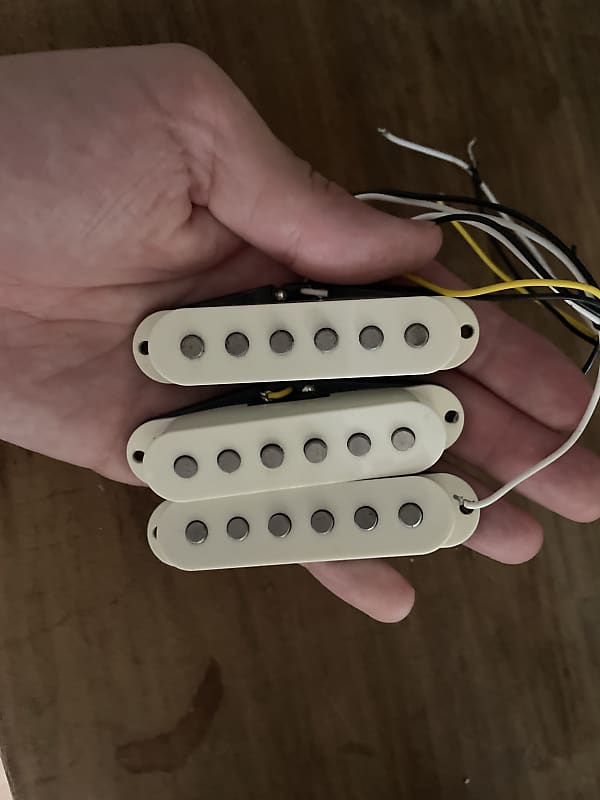 Squier Classic Vibe Stratocaster pickup set | Reverb