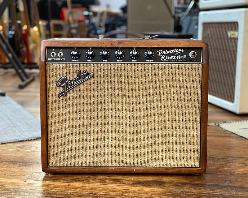 Fender Ltd Edition '65 Princeton Reverb Knotty Pine w/ Studio | Reverb