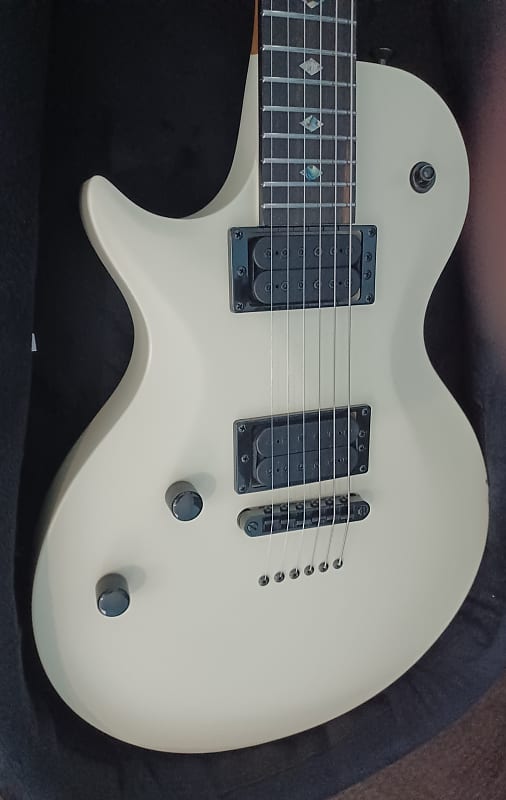 Kiesel CS3 Left Handed 2023 - Classic White Satin | Reverb