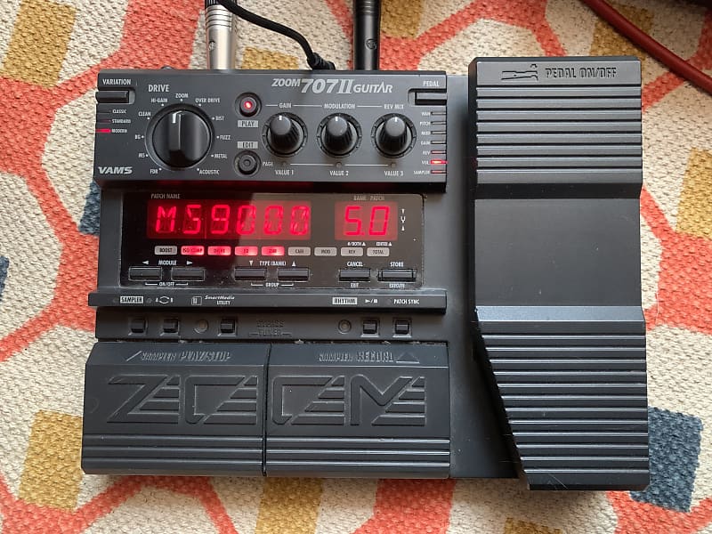 Zoom 707-II Black | Reverb