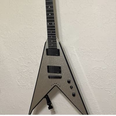 Matt Tuck prototype B.C. Rich MTJRV - Silver Sparkle | Reverb