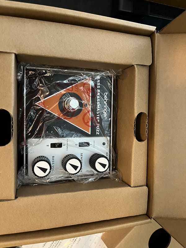 Behringer Bass Brassmaster Fuzz 2025 | Reverb