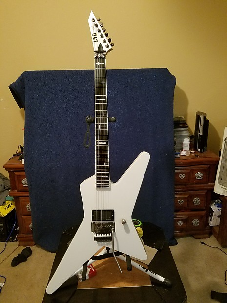 ESP LTD RL 600 2008 White With White Binding | Reverb