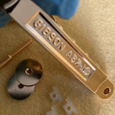 Gibson ABR-1 Nickel “Wired” Bridge and Aluminum Stop Bar | Reverb