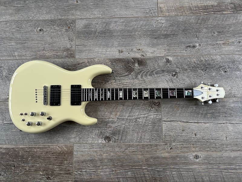 Carvin DC400 Electric Guitar - Ebony Fretboard / Collector | Reverb