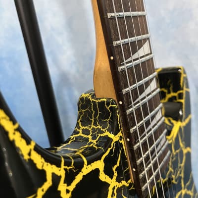 1991 Charvel Jackson Dinky DK-085 Yellow Crackle Reverse | Reverb