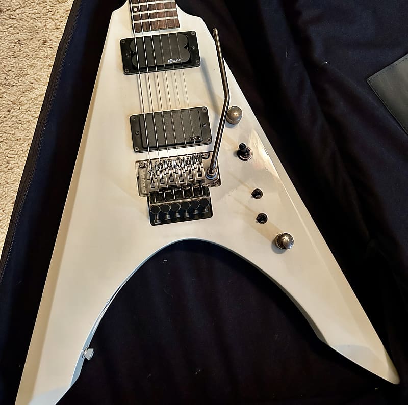 Fernandes Vortex 2008 - White | Reverb