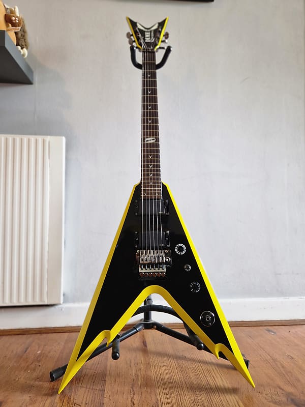 Dean Razorback V 255 2007 | Reverb