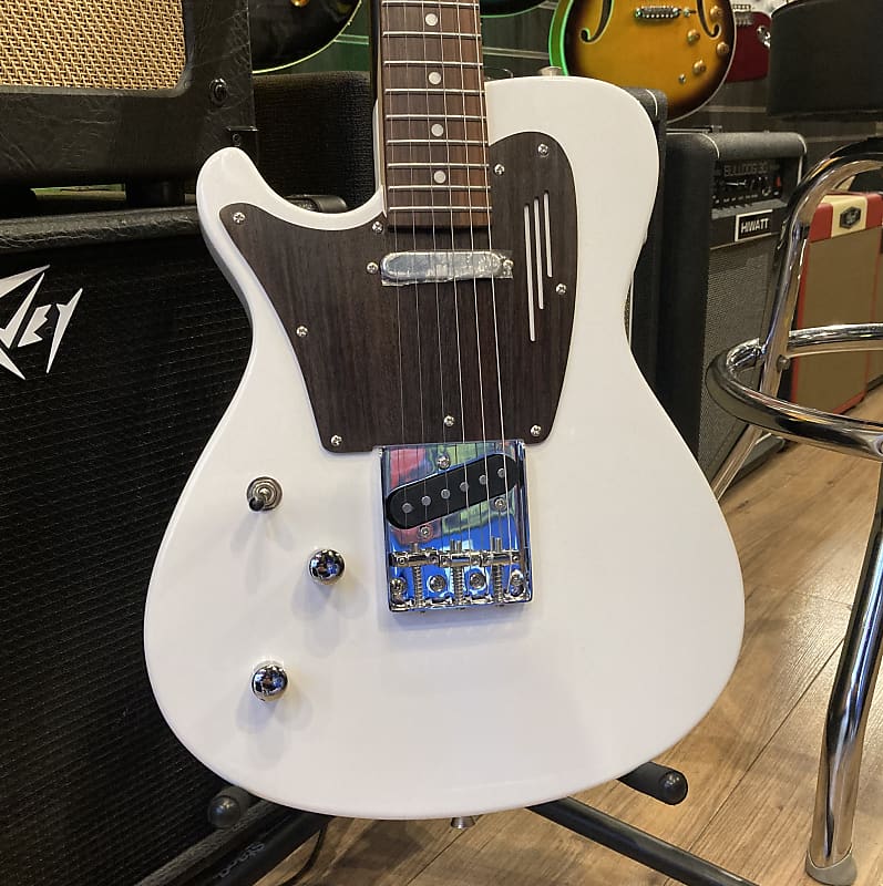 Magneto U-One UT-Wave Classic Left Handed - Metallic Pearl | Reverb UK