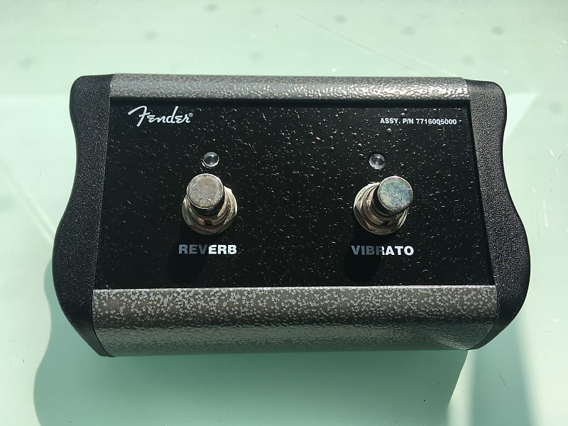 Fender FENDER Amplifier 2-Button Footswitch Reverb Vibrato | Reverb